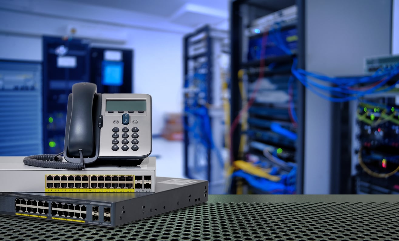 Hosted PBX vs SIP Trunking