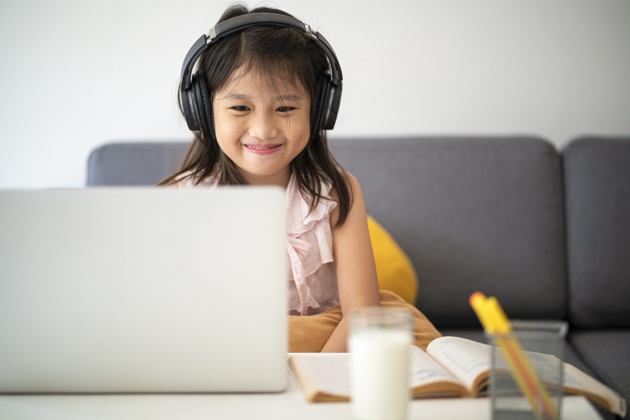 Benefits of a VoIP Phone System for Virtual Learning